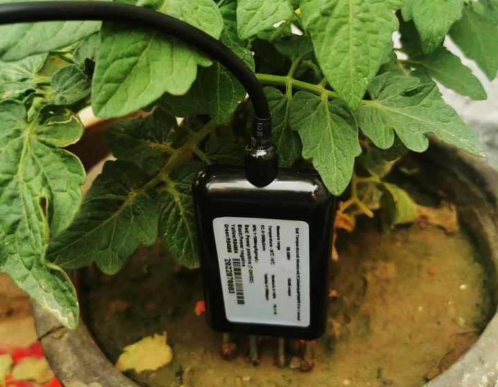 Real-Time Soil Nutrient Analysis with Arduino and NPK Sensor
